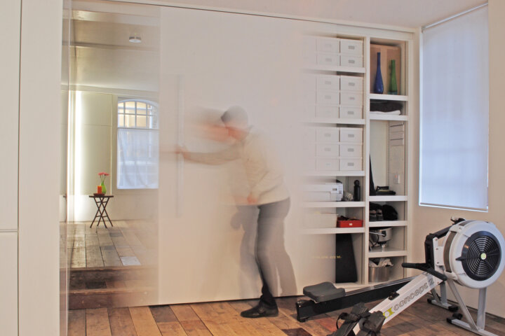 Make better use of your space with a sliding wall - News - Form studio